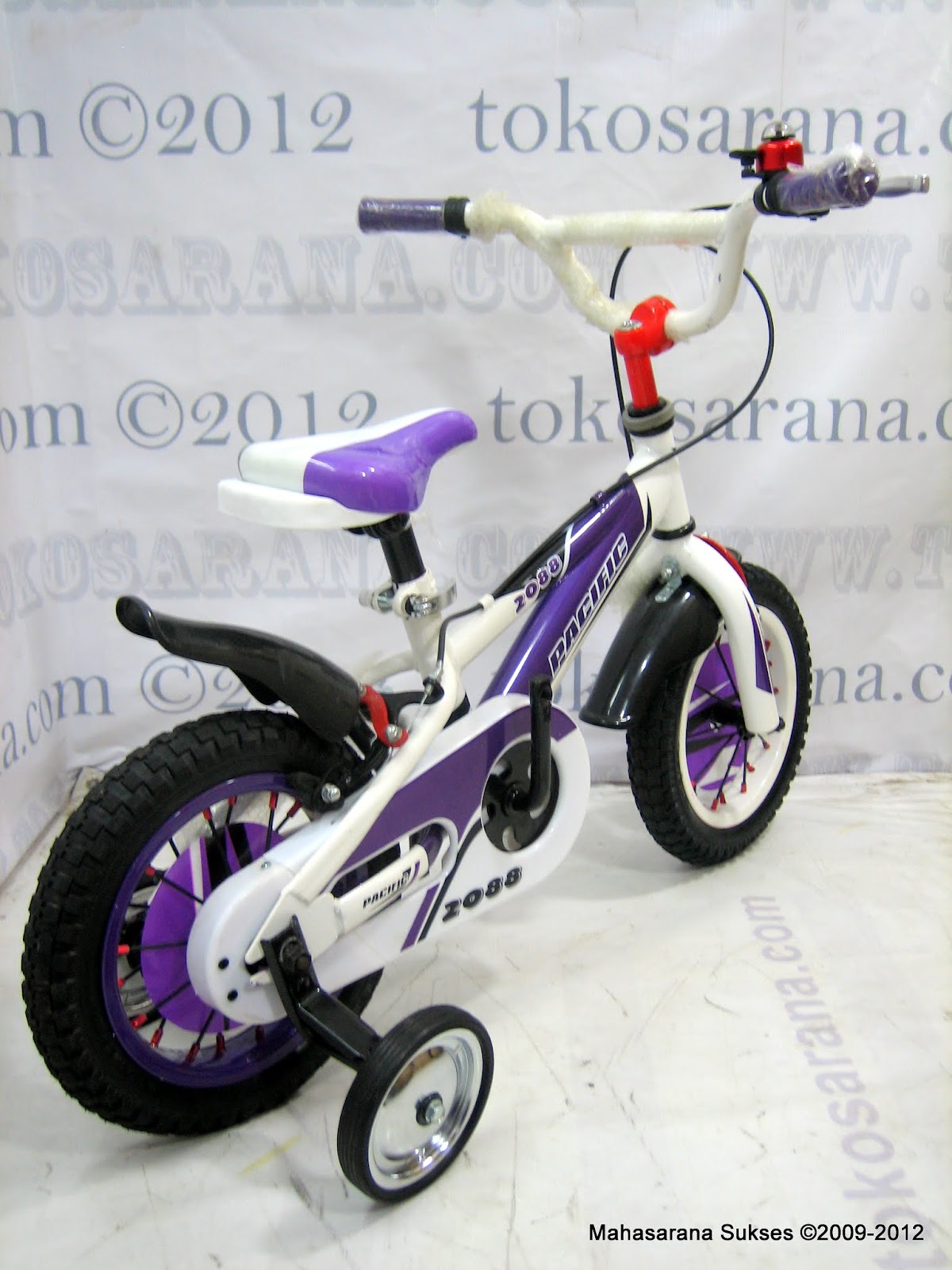 Clearance Sale: Sepeda, Mainan Anak dan Perlengkapan Bayi: Sepeda Anak ...