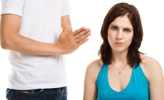 differenze tra Pedir e Preguntar