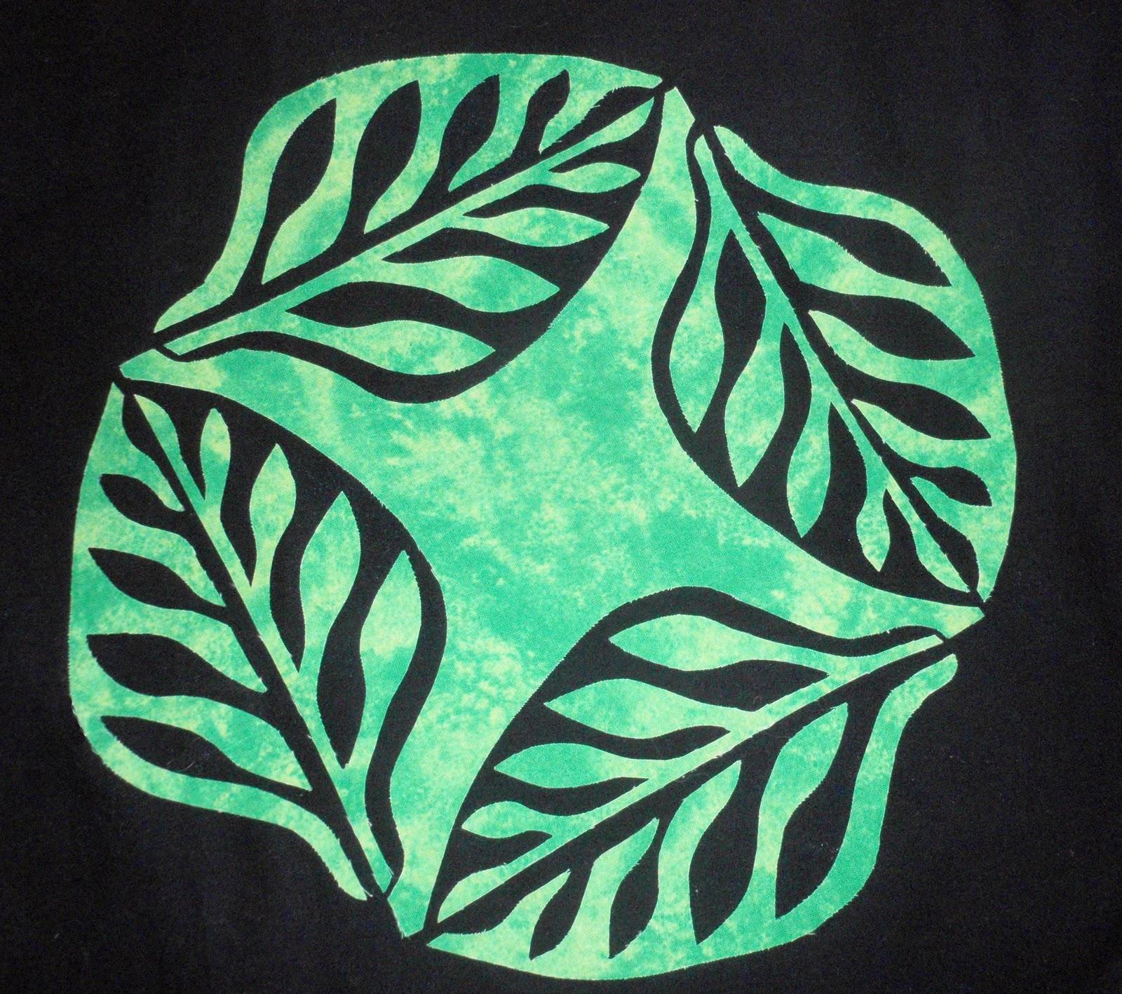 Fast Friday Fabric Challenge: Notan designs