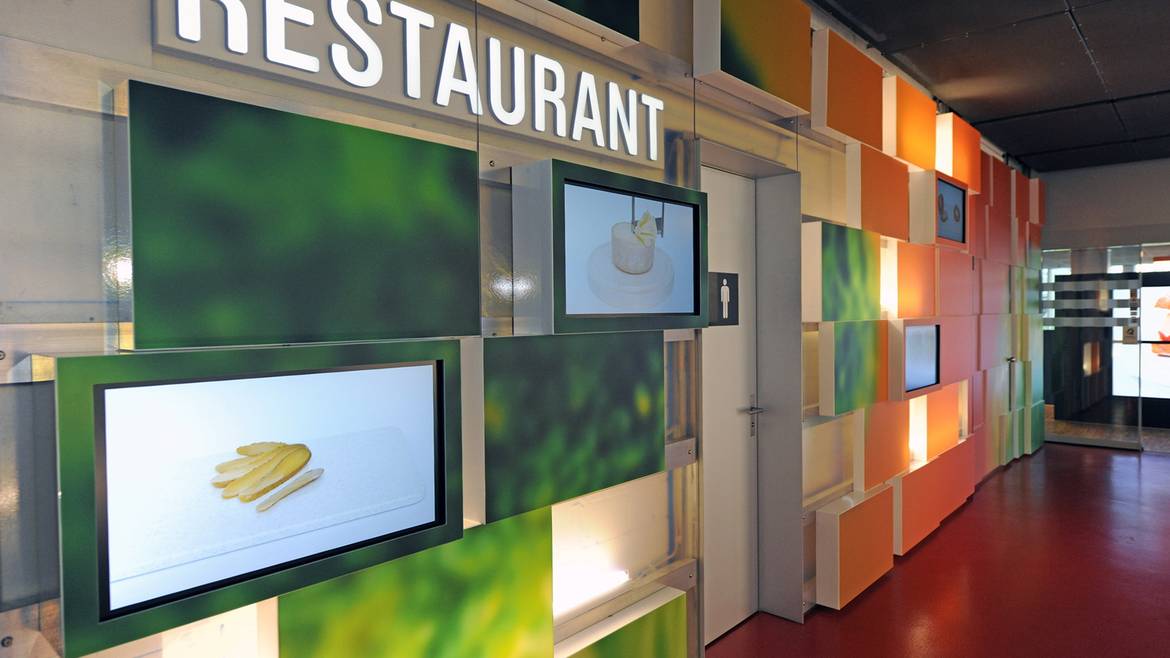 Interior Design Gallery: July 2011