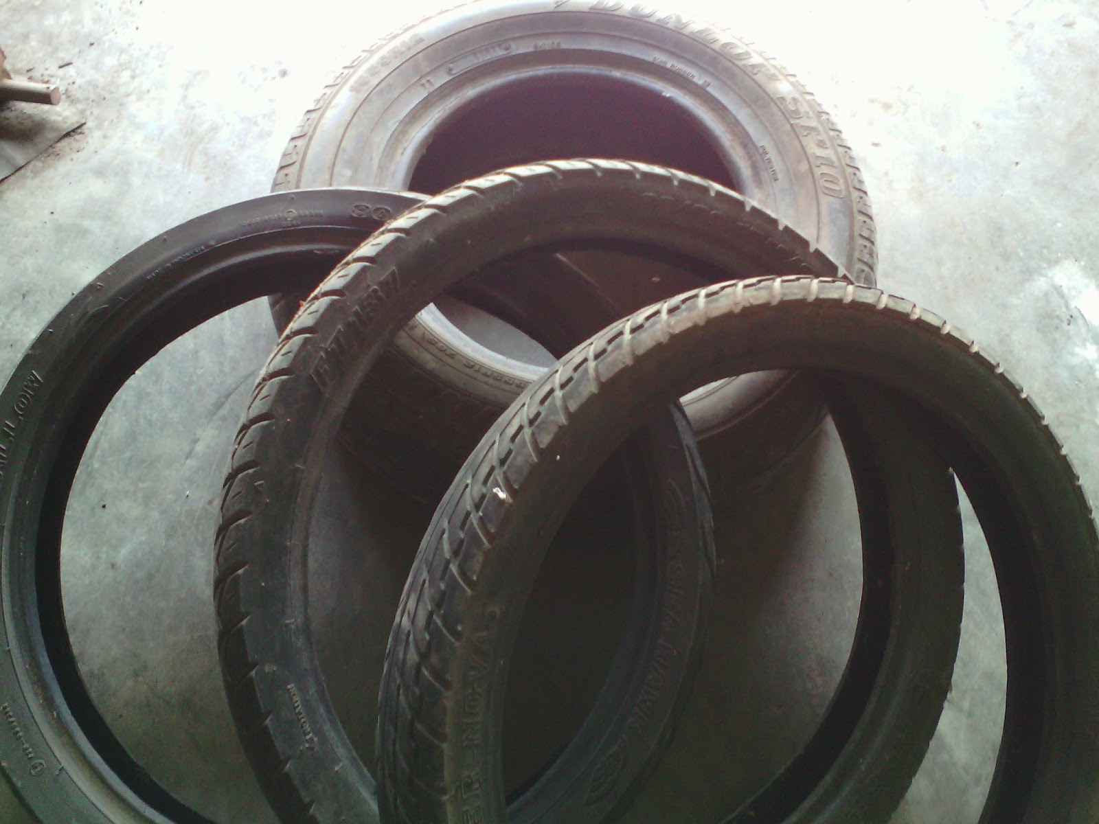 Peluang Usaha Jual Beli Ban Bekas - Tukang Tambal Ban Punya Blog