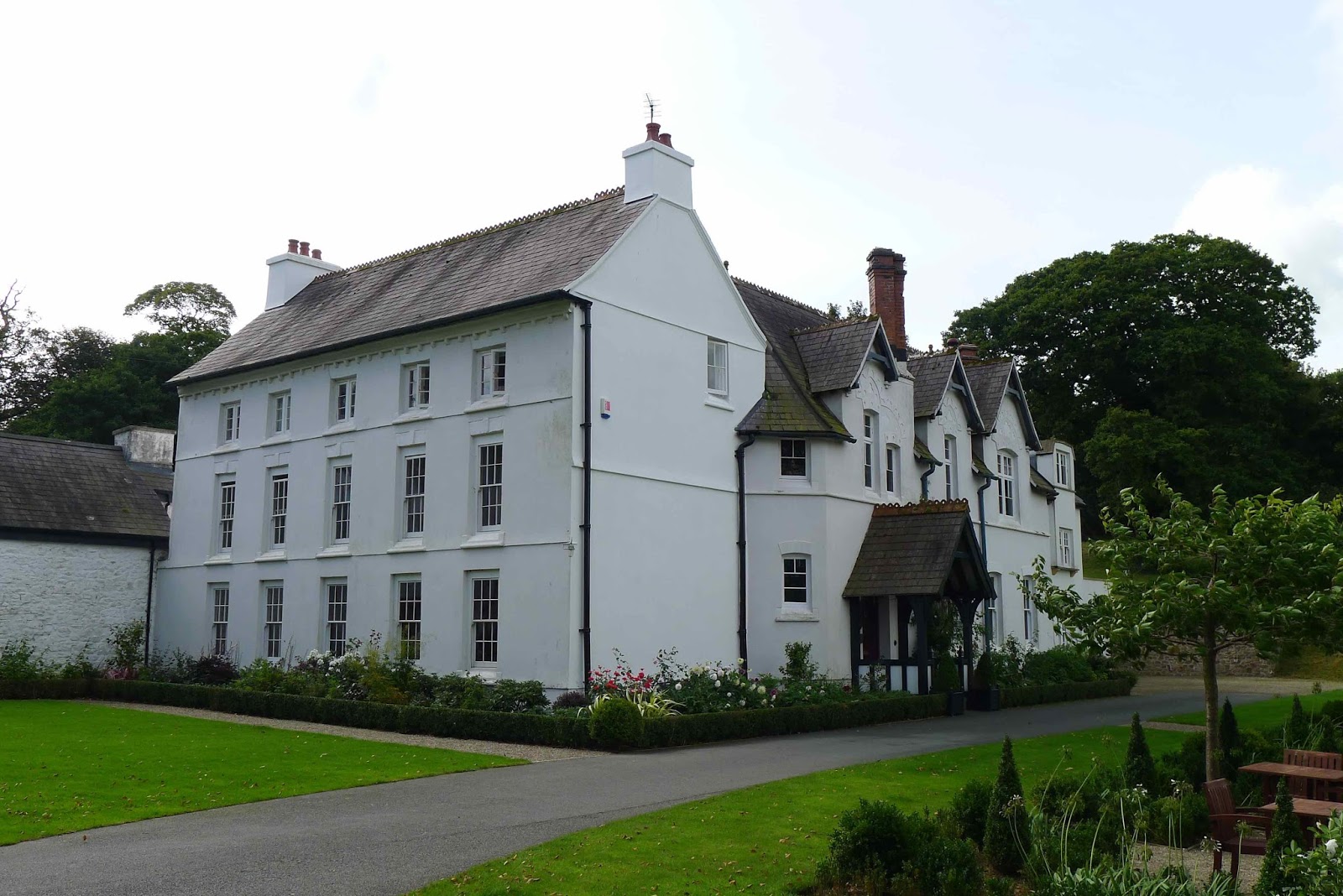 Gourmet Gorro - Cardiff food blog featuring restaurant reviews from ...