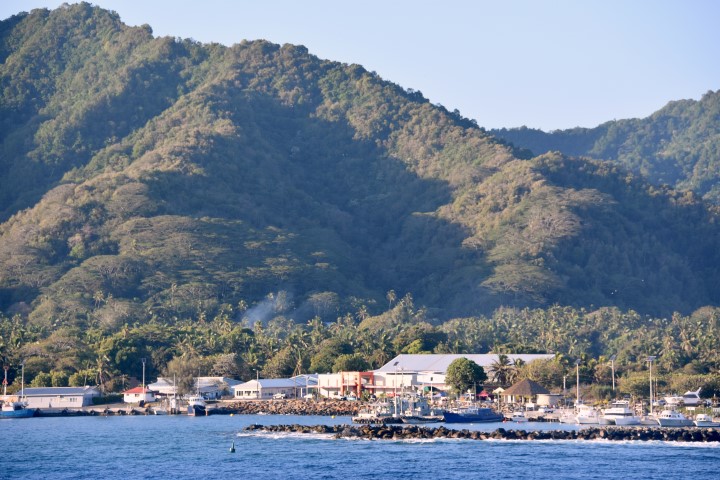 World Adventures: 2016 Grand World Voyage, Day 22 Arorangi, Rarotonga ...