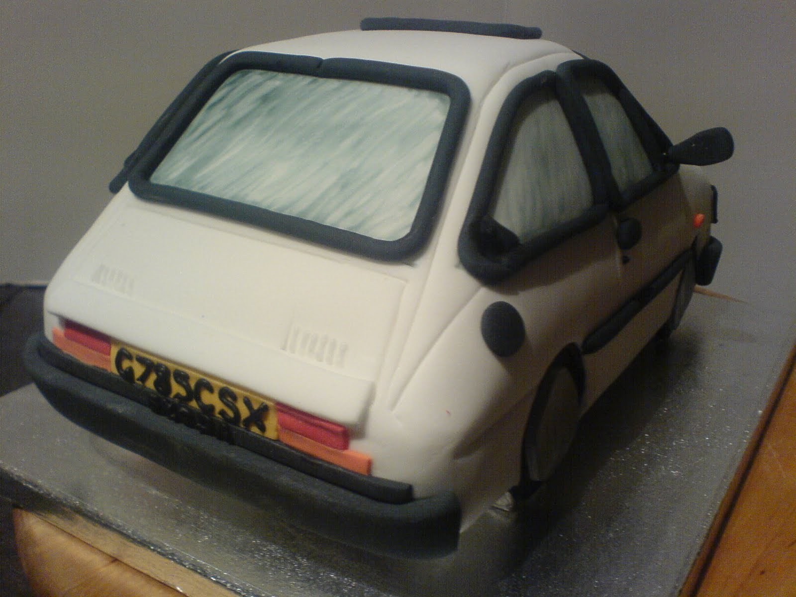 Cozzmic Cakes: August 2011