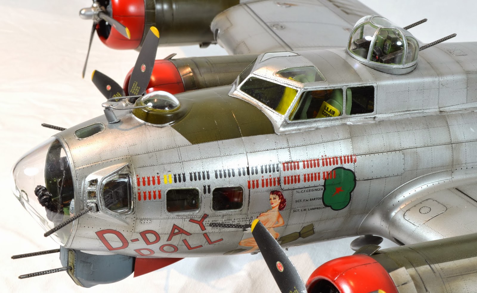 BoweModels: Reveal - Hong Kong Models 1/32 B-17G Flying Fortress
