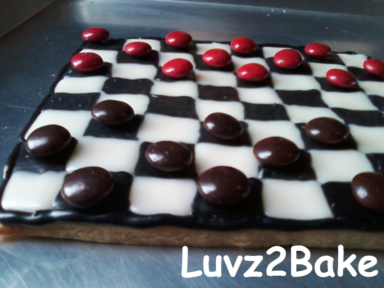 Luvz2Bake!: Chess or Checkers Cookies