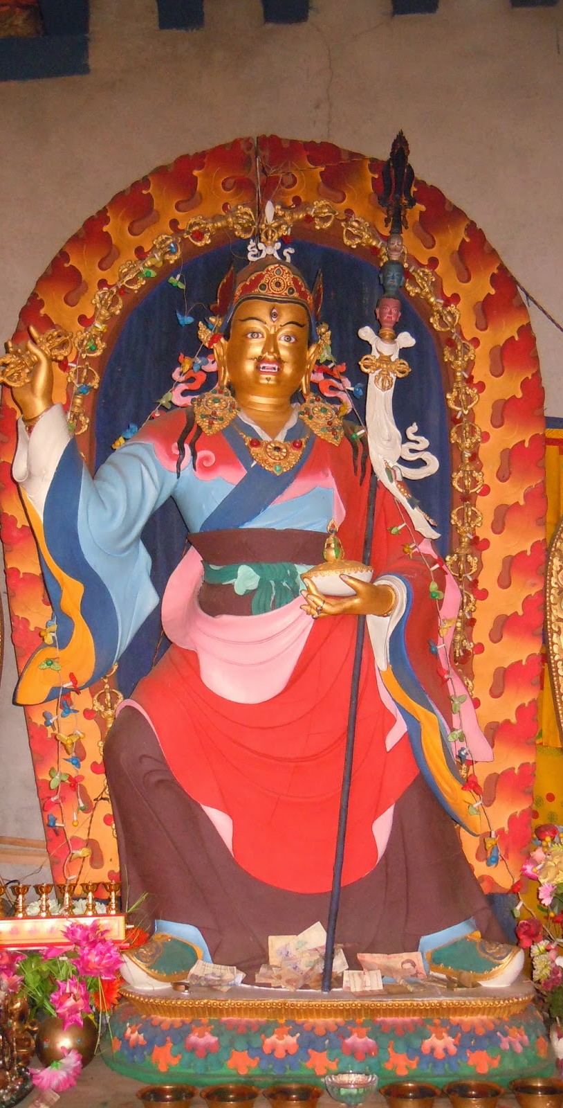 Tibetan Buddhism and Culture: King Gesar the manifestation of Guru ...