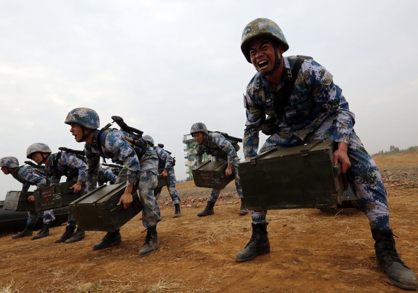 China Defense Blog: PLA Unit of the day: Marine Reconnaissance ...