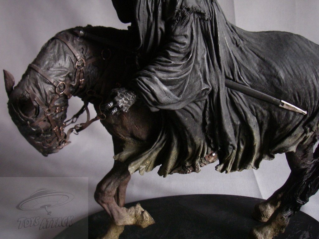 SIDESHOW WETA LORD OF THE RINGS NAZGUL RINGWRAITH ON STEED STATUE
