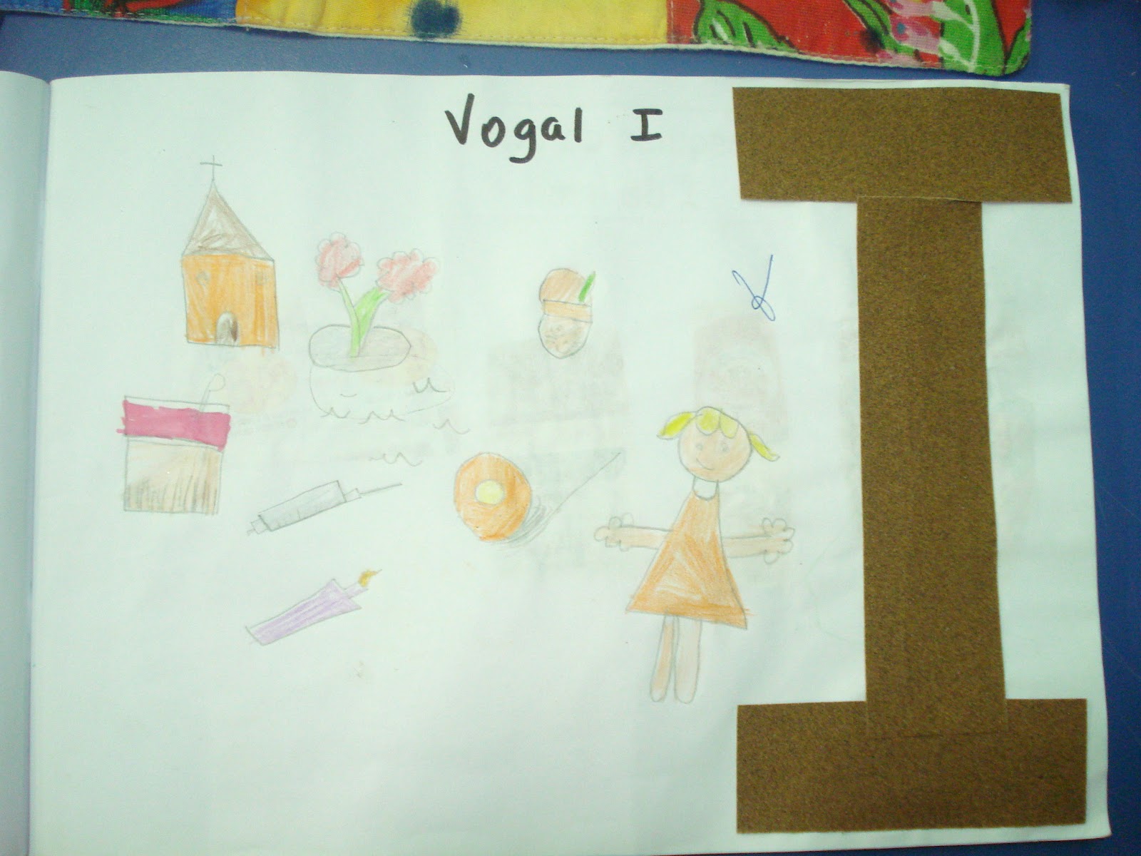 Alfabetizando com amor: Vogal I