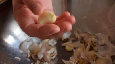 Simon Food Favourites: 'How To Peel Garlic in Less Than Ten Seconds' by ...
