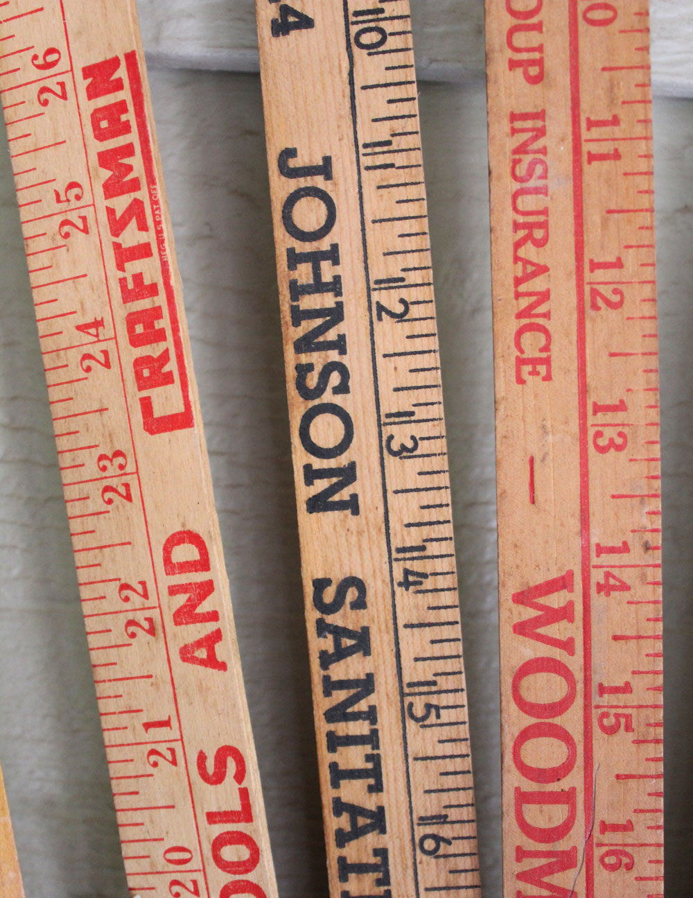 Vintage Yardsticks... - Itsy Bits and Pieces