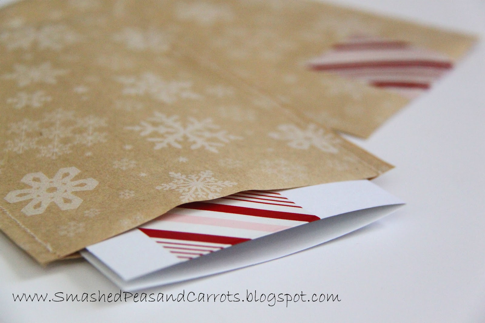 DIY Christmas Cards and Kraft Paper Envelopes-TUTORIAL - Smashed Peas ...