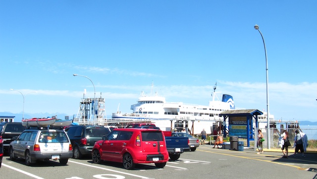 The Comox Valley - A Pictorial View: Town of Comox - CFB, Comox, YQQ ...