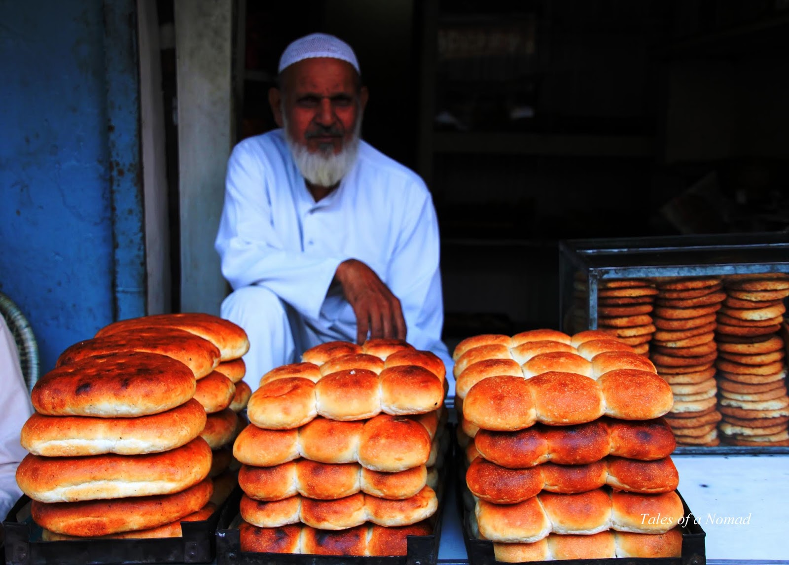 Tales Of A Nomad: Bread Seller!
