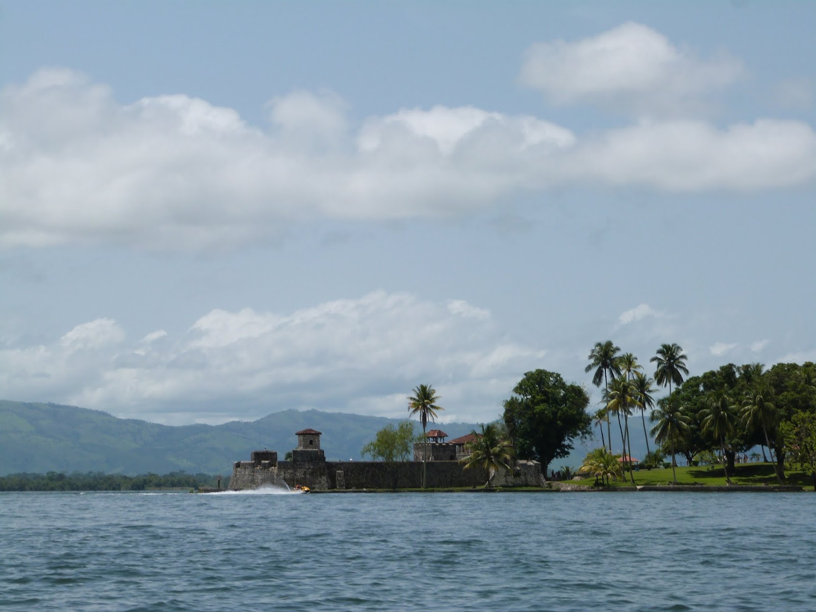 El Lago Izabal. Guatemala XI