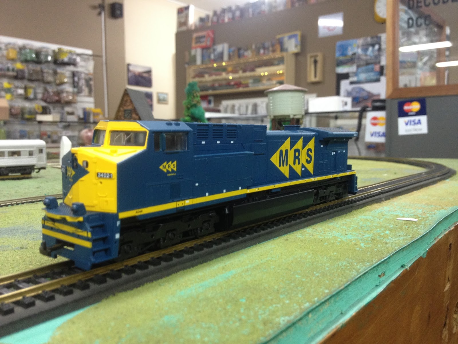 Ferreomodelismo Brasileiro: NOVA AC44I FRATESCHI (impressões e avaliação)