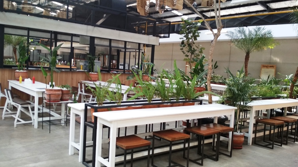 Review Kafetaria Dapoer Paberik Badjoe