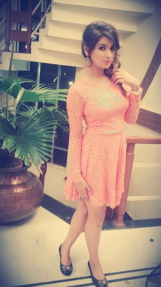 Punjabi Girls Wallpapers: Alisha cy Punjabi Model Pictures