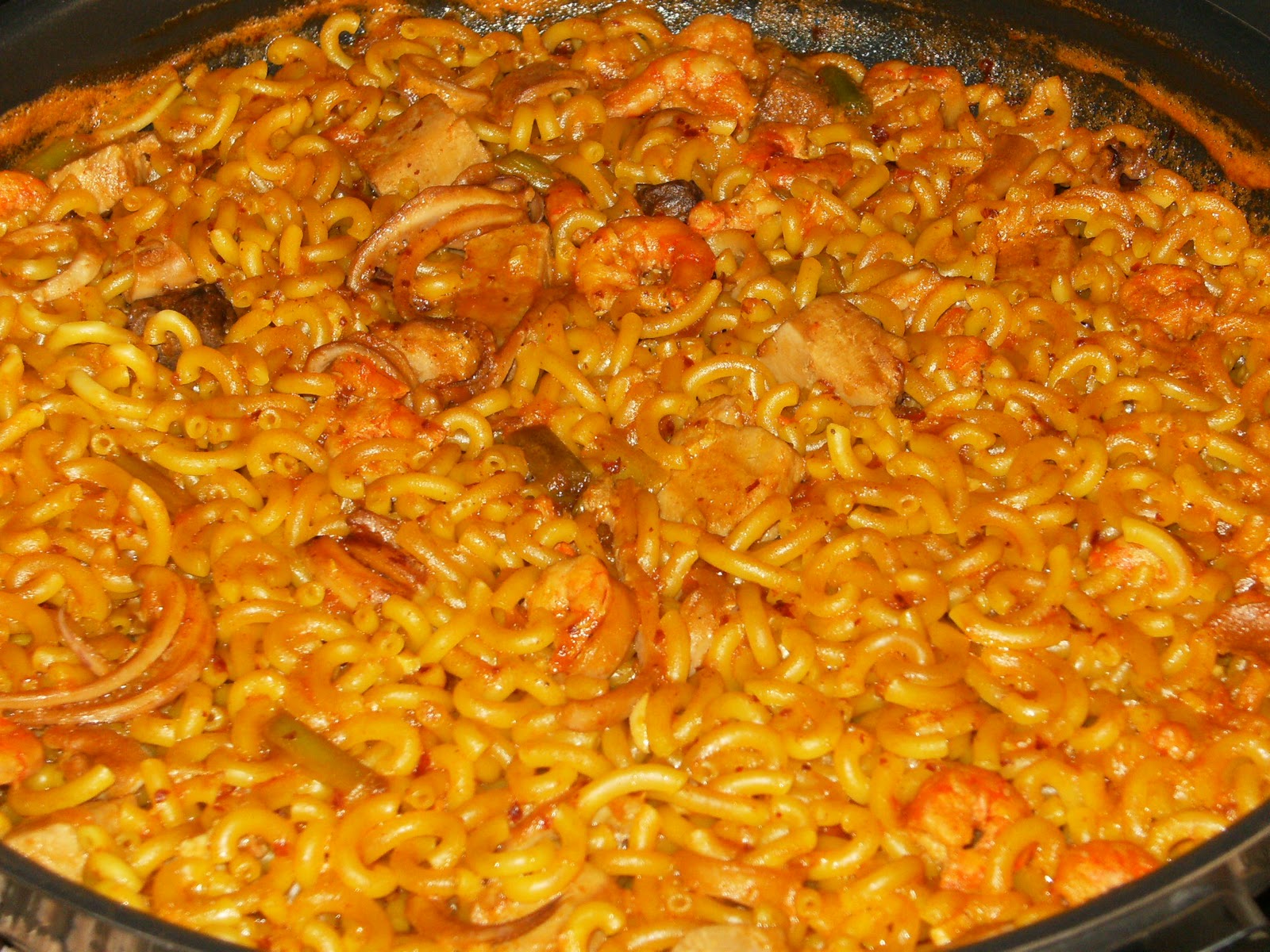 TODOS @ LA MESA: FIDEUA DE ATÚN