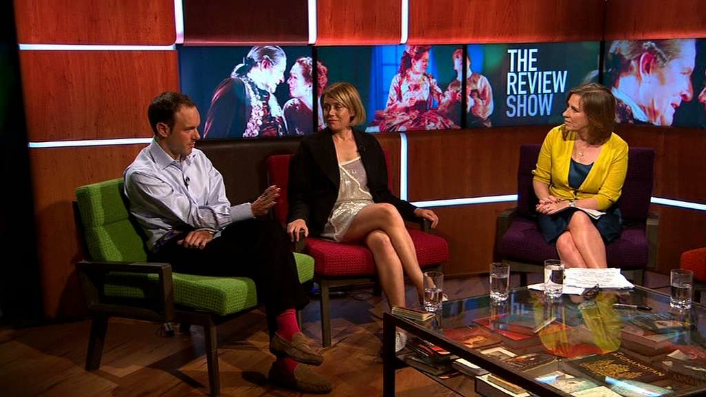 Glamour Capture: The Review Show 10/06/11
