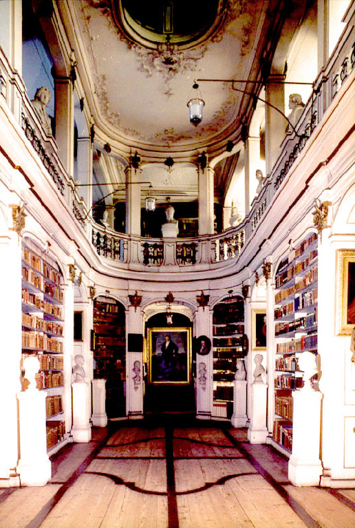 Famous Libraries of Germany :: Bibliolatry