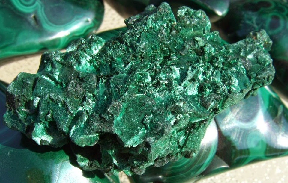 Enciklopedija Kristala: Malahit