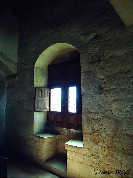 França - Castelo de Beynac, um retorno ao período medieval - VIAGENS DA RÔ