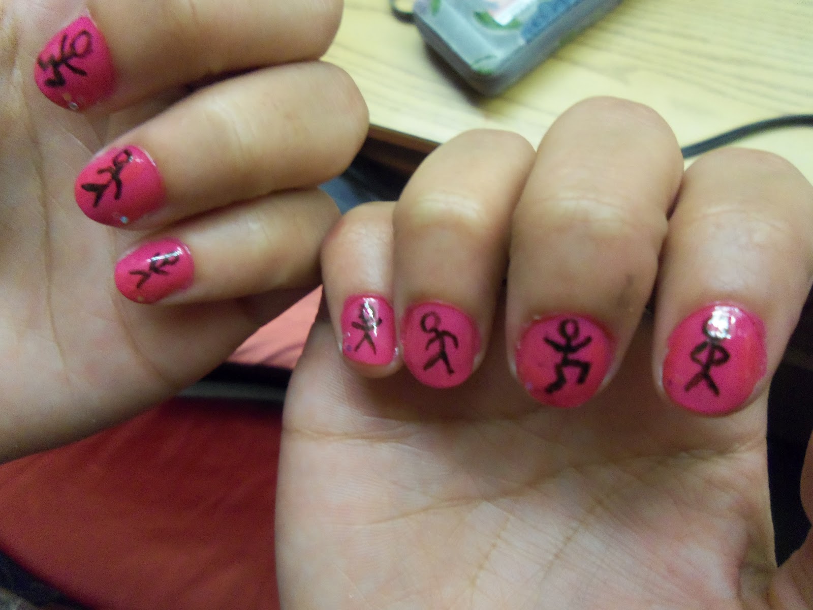 Kiely Nail Art: Stick Figure Nails