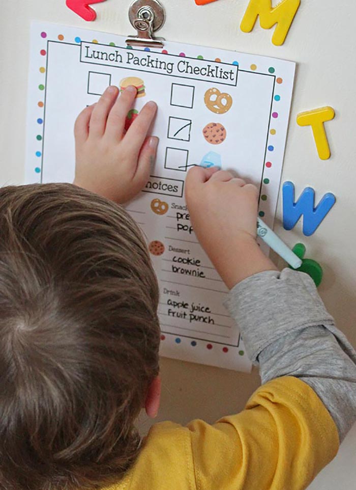 Easy Kids Lunch Box Packing Checklist | Free Printable | Sunny Day Family