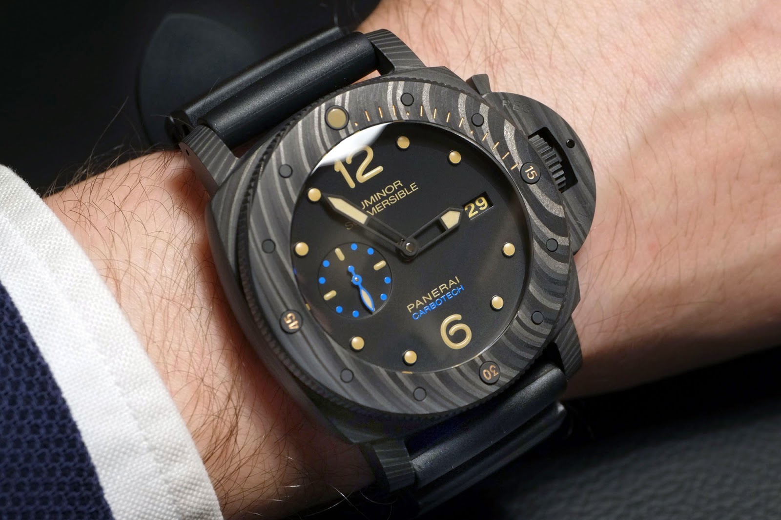 Swiss Design Watches: The innovative material---Panerai Luminor ...