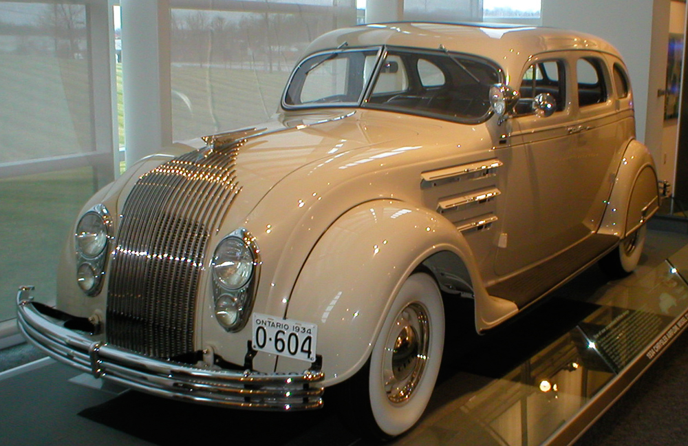 Holodeck: AMERICAN STREAMLINE DESIGN