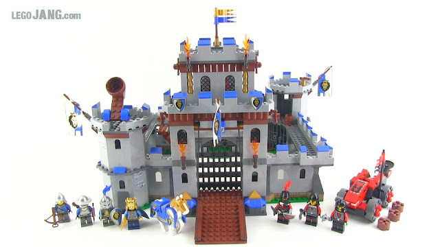 LEGO Castle set 70404 King's Castle set review & speed build!