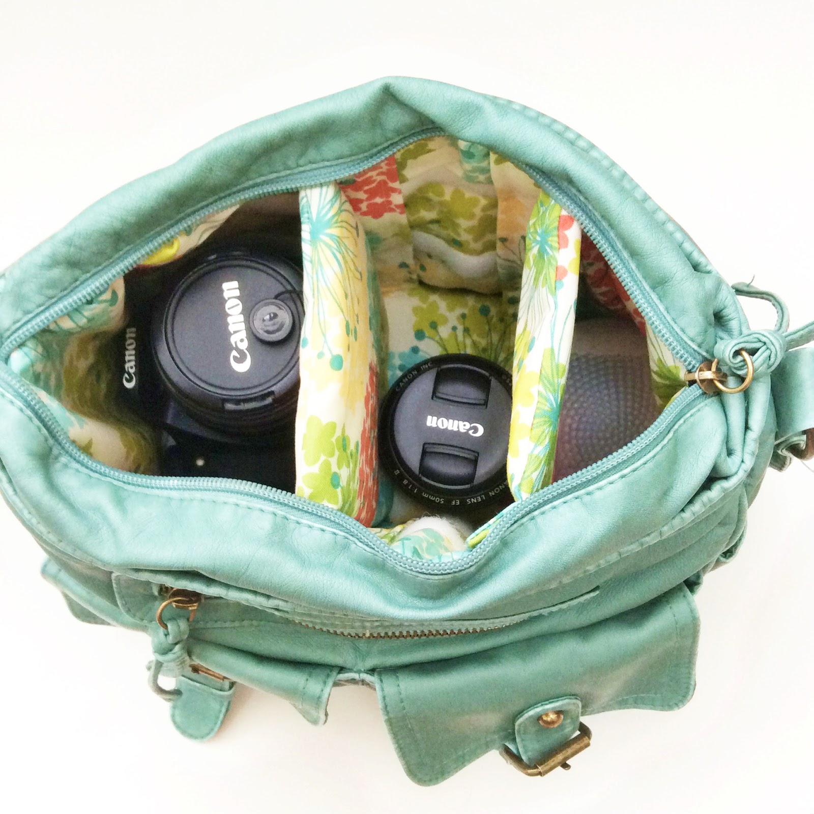 Life Made Creations: purse to camera bag tutorial