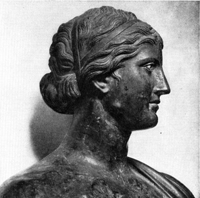 Homo Universalis: ΣΑΠΦΩ - Η Δεκάτη Μούσα