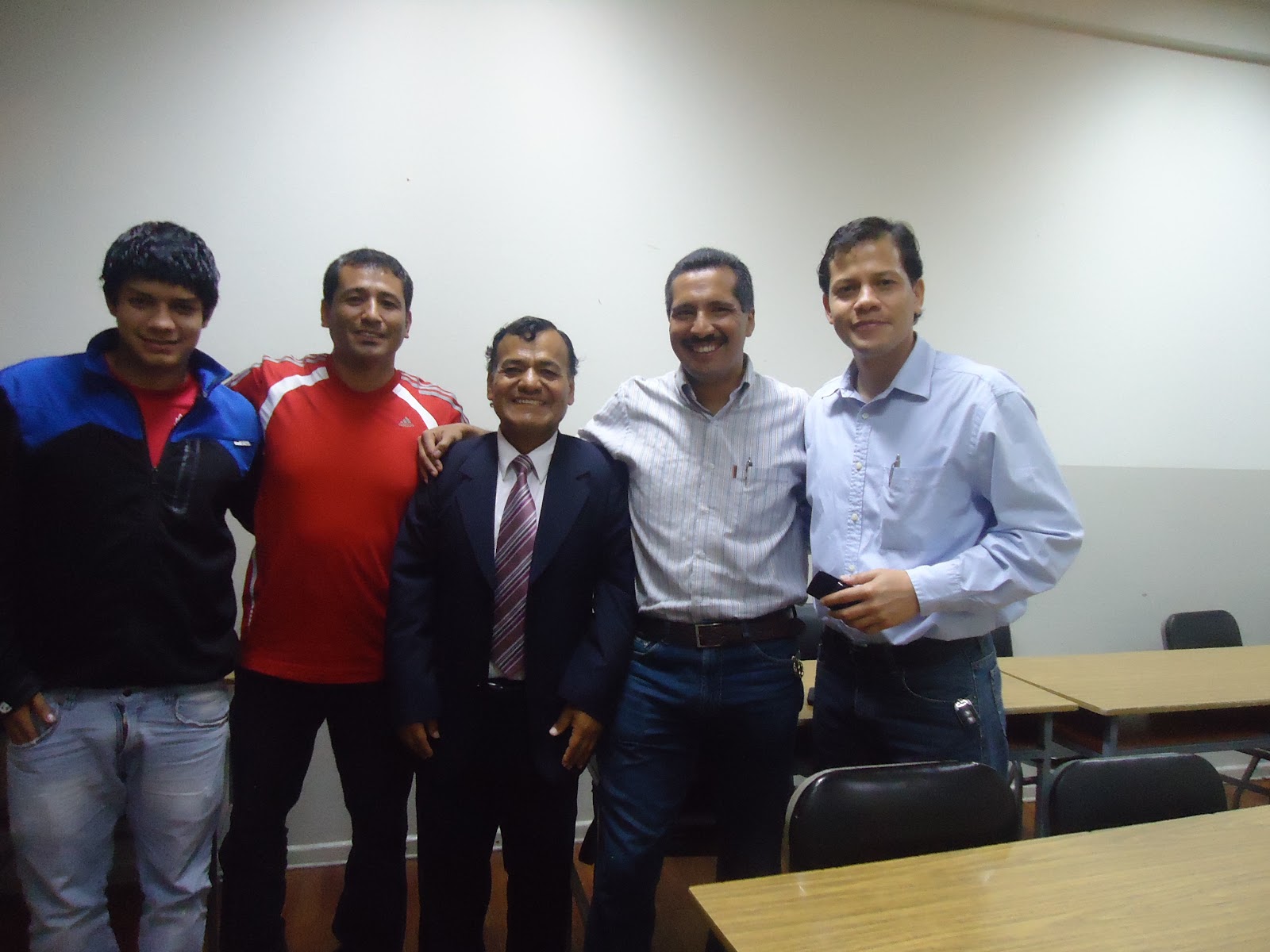 Pases en Primera: ENTREVISTA DE TED CARRANZA AL PROFESOR Y COMENTARISTA ...