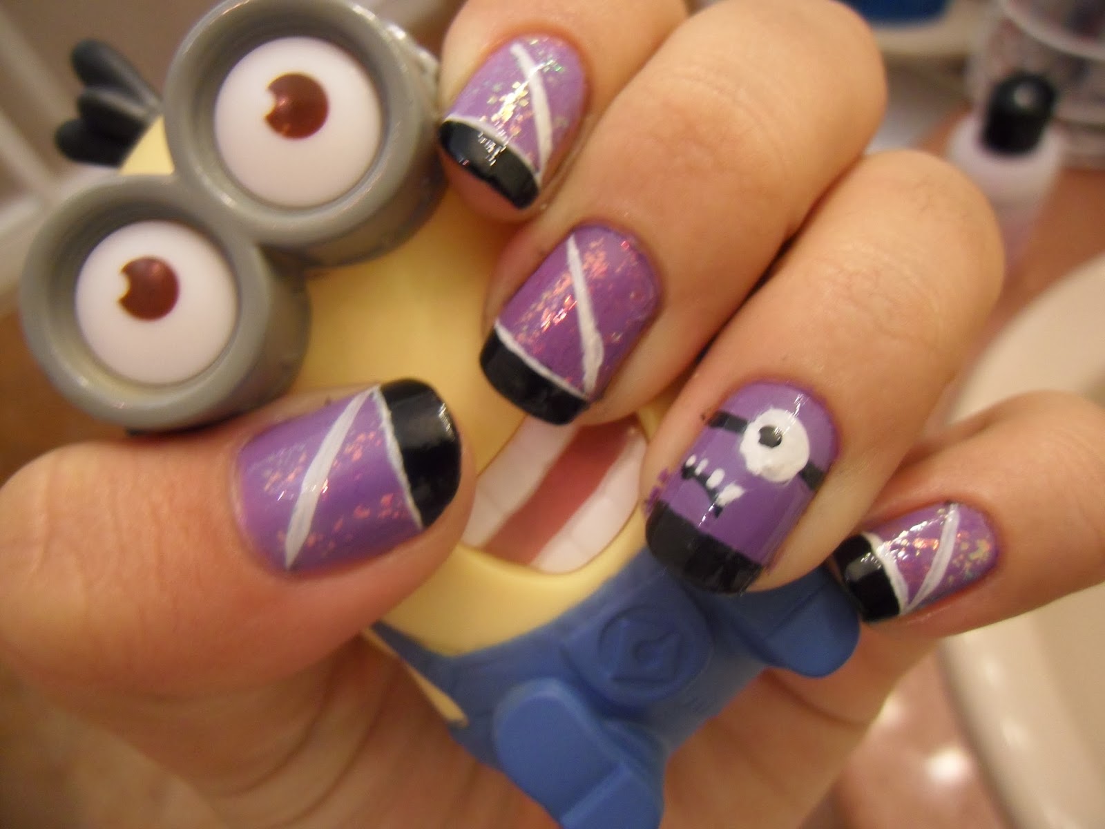 Territorio nail art y más ...: uñas minions (II)