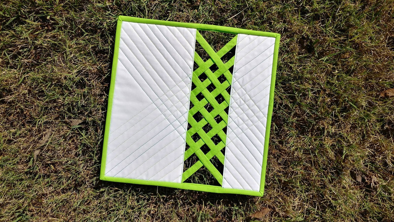 Slice of Pi Quilts: Quilting Outside the Box