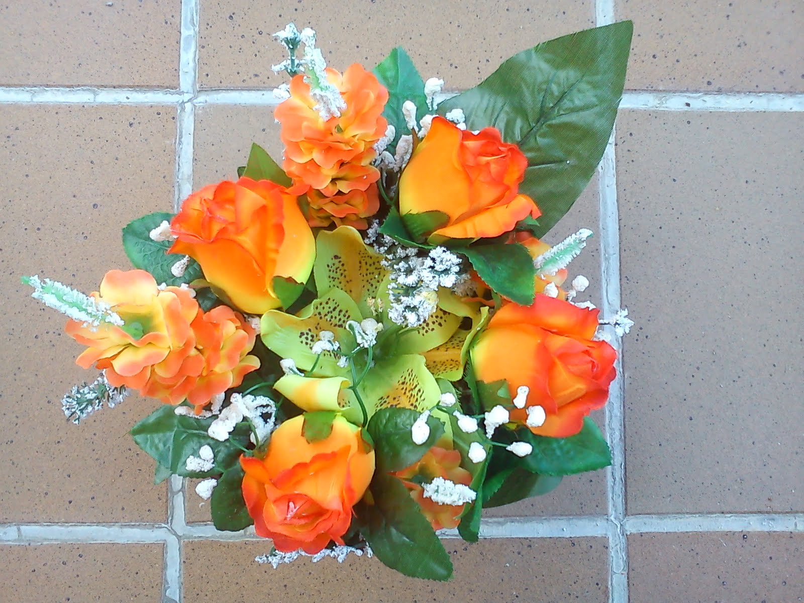 Flores de plástico - Imagui