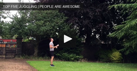 AMAZING JUGGLING SKILLS. - Best Right Way