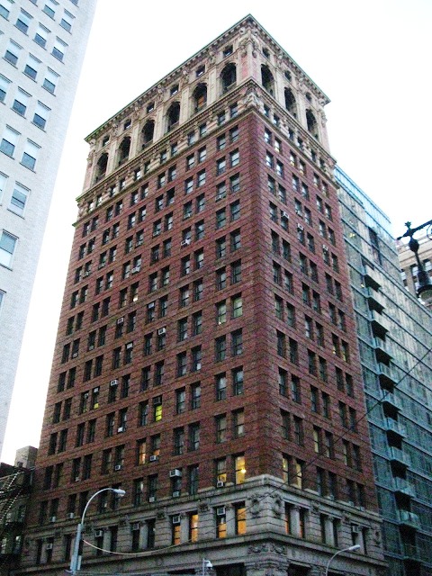 Daytonian in Manhattan: The Colorful Broadway Chambers Bldg -- No. 277 ...