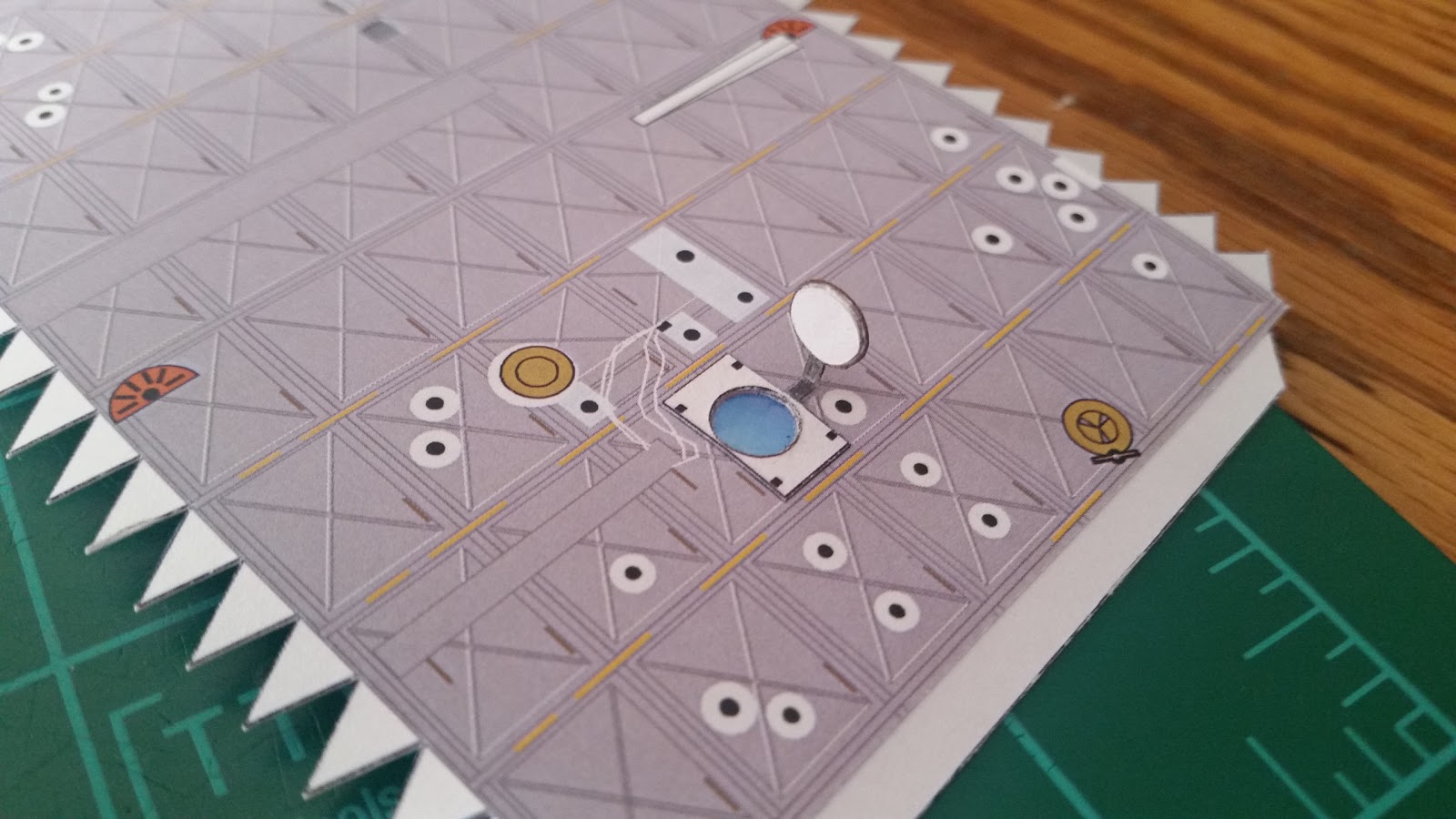 A"Mays"ing Papercraft: A New Destiny