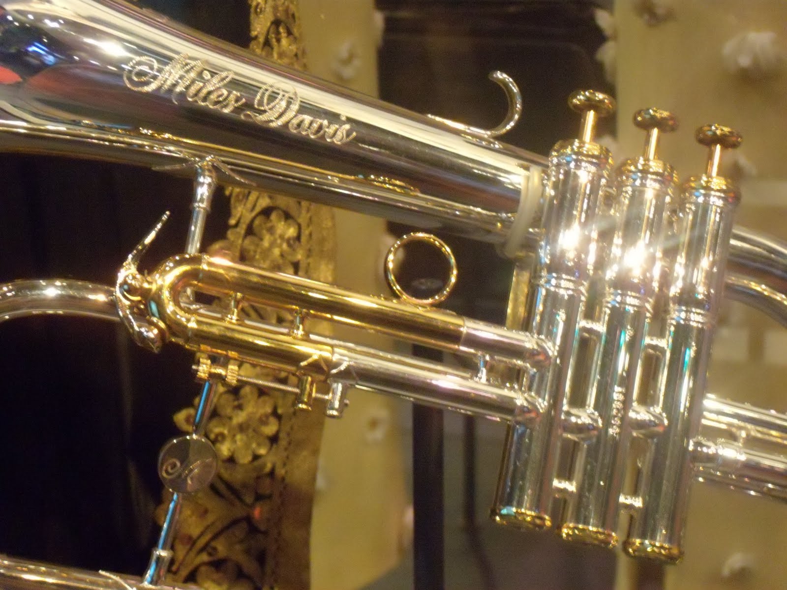 Stratoz: Jazz on Tuesdays--- Miles Davis his trumpet and his music