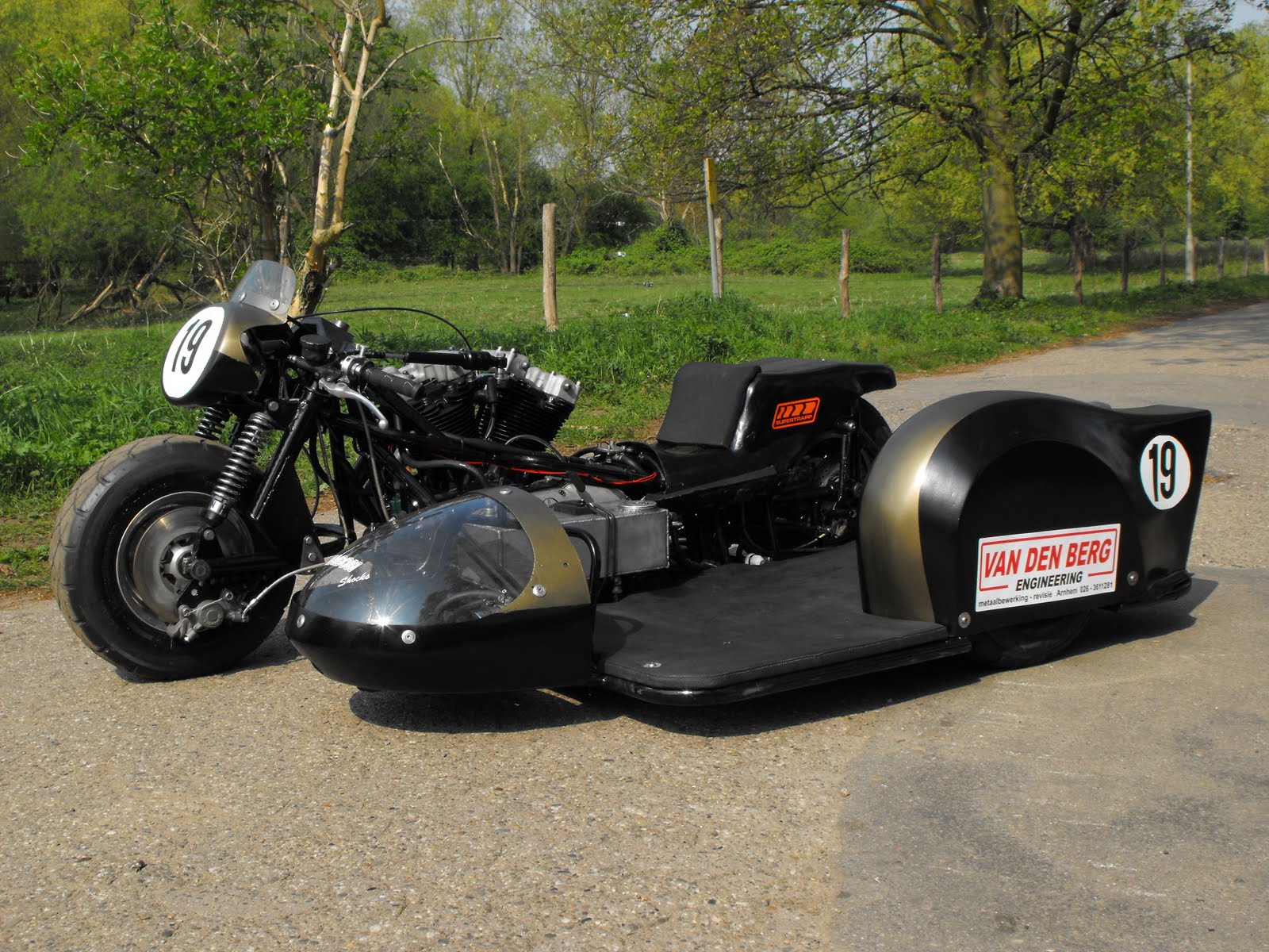 Team Kane: Ironhead Sidecar Racer
