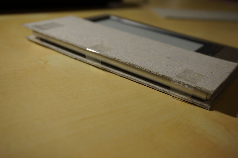 DIY Tablet/eReader Case - A Splash of Tan