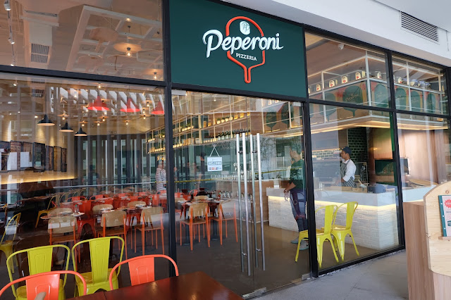 Peperoni Pizzeria: All we KNEAD is love! |My Tummy Craves!