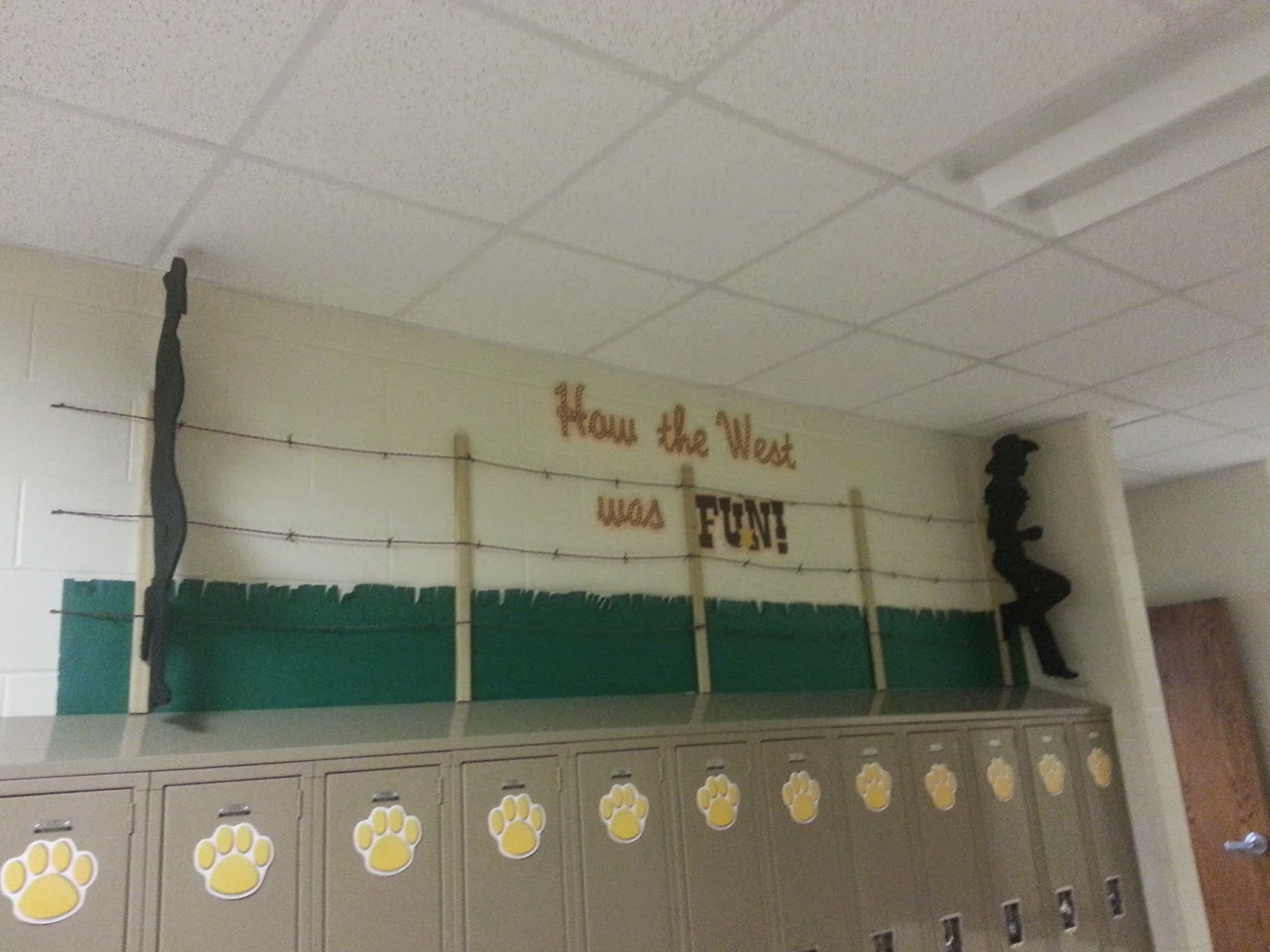 Team Nielson's Newstand: 2014-2015 Western Theme Classroom