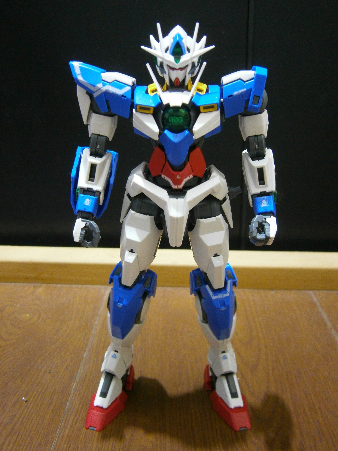 Gundam 00 Quanta MG Review Part 1