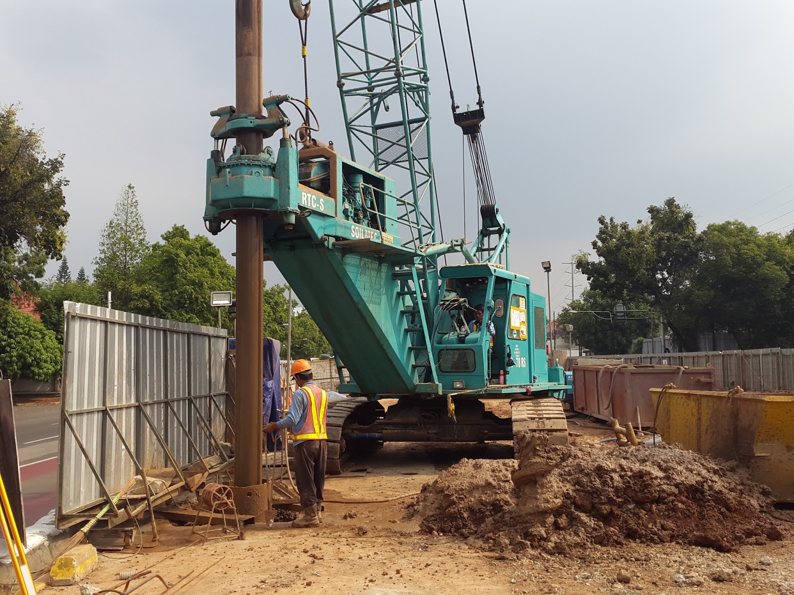 JUAL ALAT BERAT DAN RENTAL CRAWLER CRANE, VIBRO HAMMER, PILE DRIVER ...