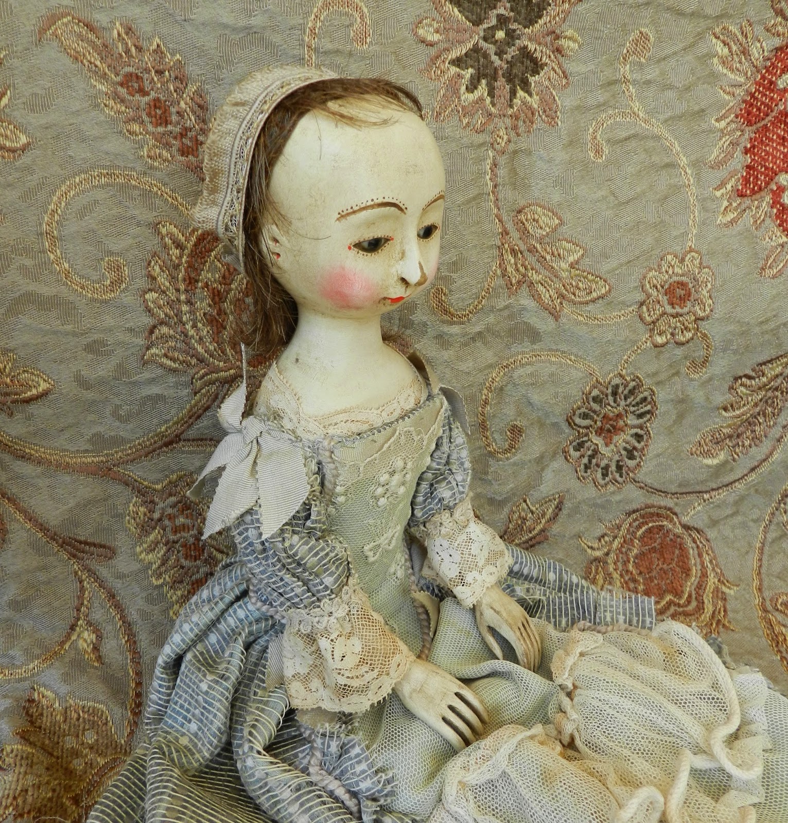 The Old Wooden Sisters: Queen Anne doll , New doll from " Charming ...